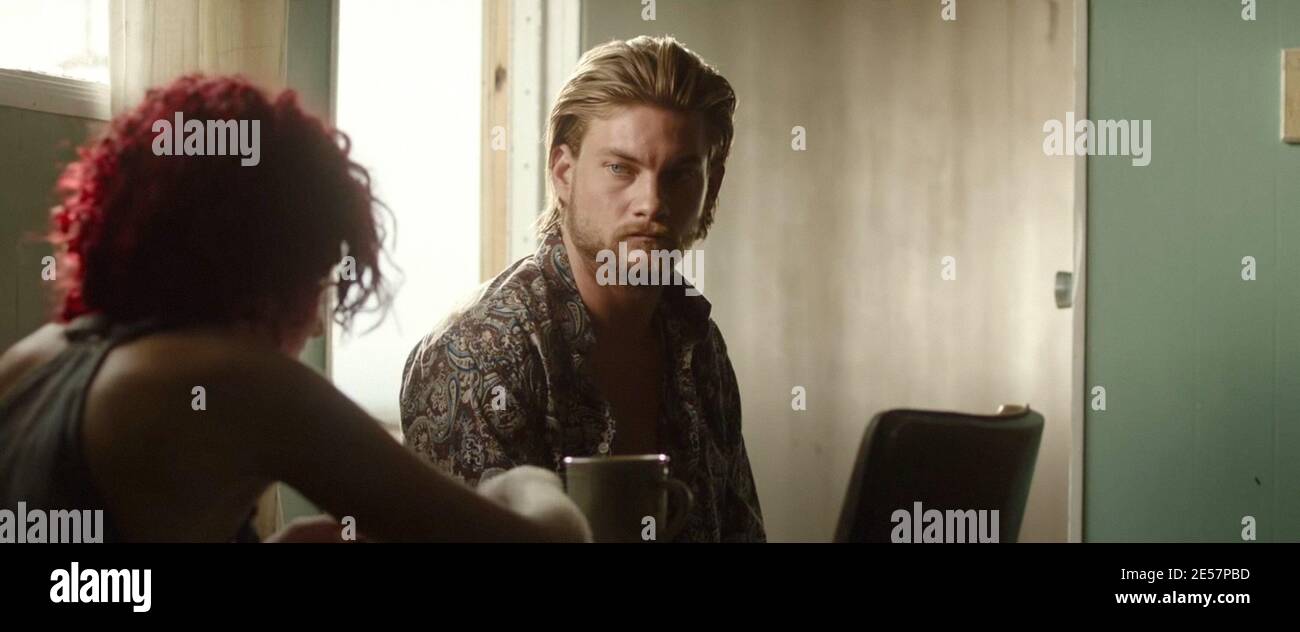 TOMATO RED: BLOOD MONEY, (aka TOMATO RED), from left: Julia Garner ...