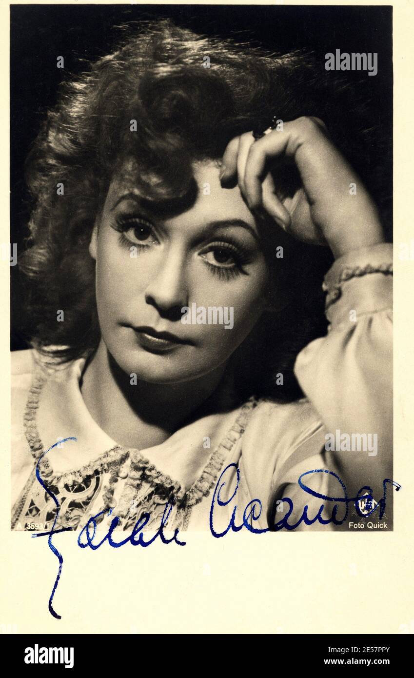 1940's, GERMANY : The german singer and movie actress ZARAH LEANDER ...