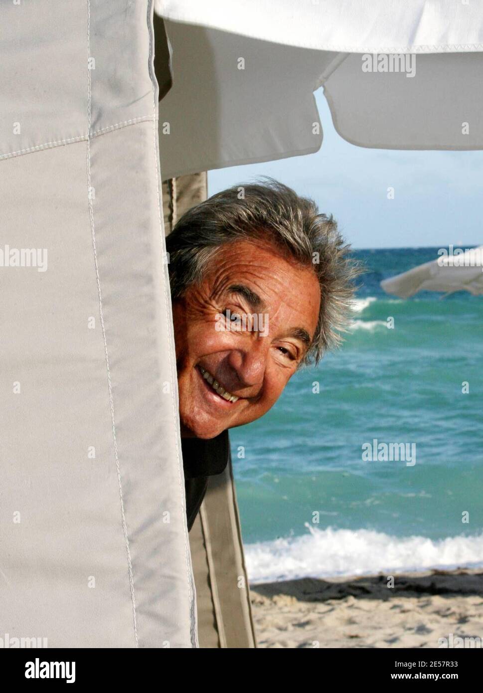 Mike winters hi-res stock photography and images - Alamy