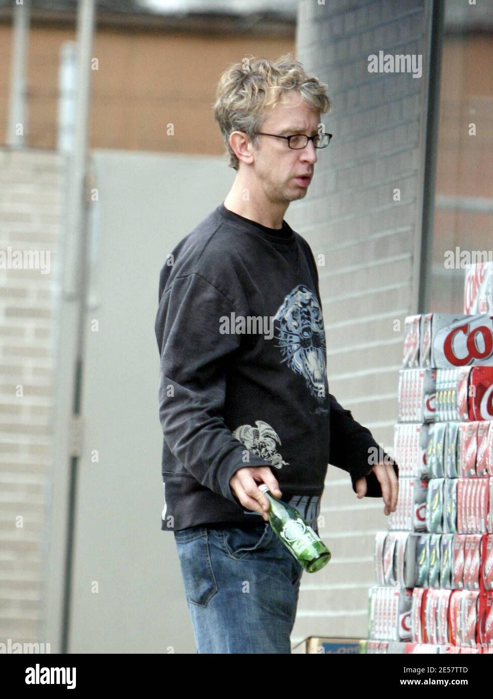 Exclusive!! Actor Andy Dick makes a store run, throwing a glass bottle ...