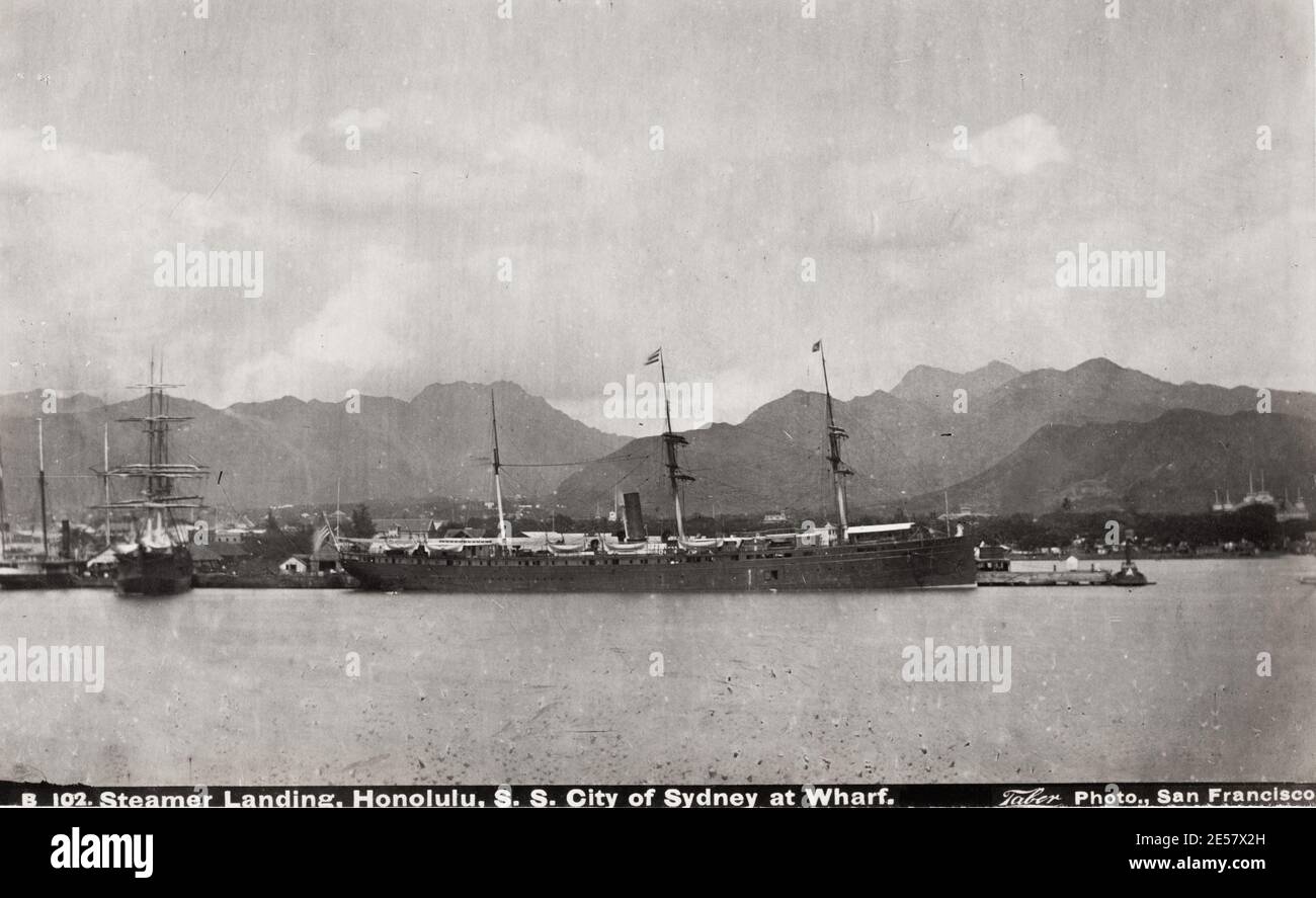 Steam ship 1900 hi-res stock photography and images - Alamy