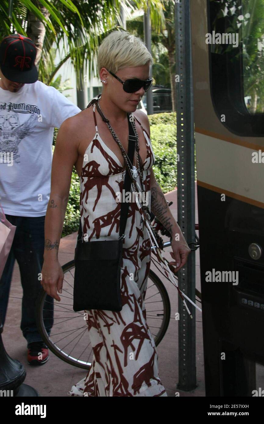 Alecia beth moore tattoo hi-res stock photography and images - Alamy