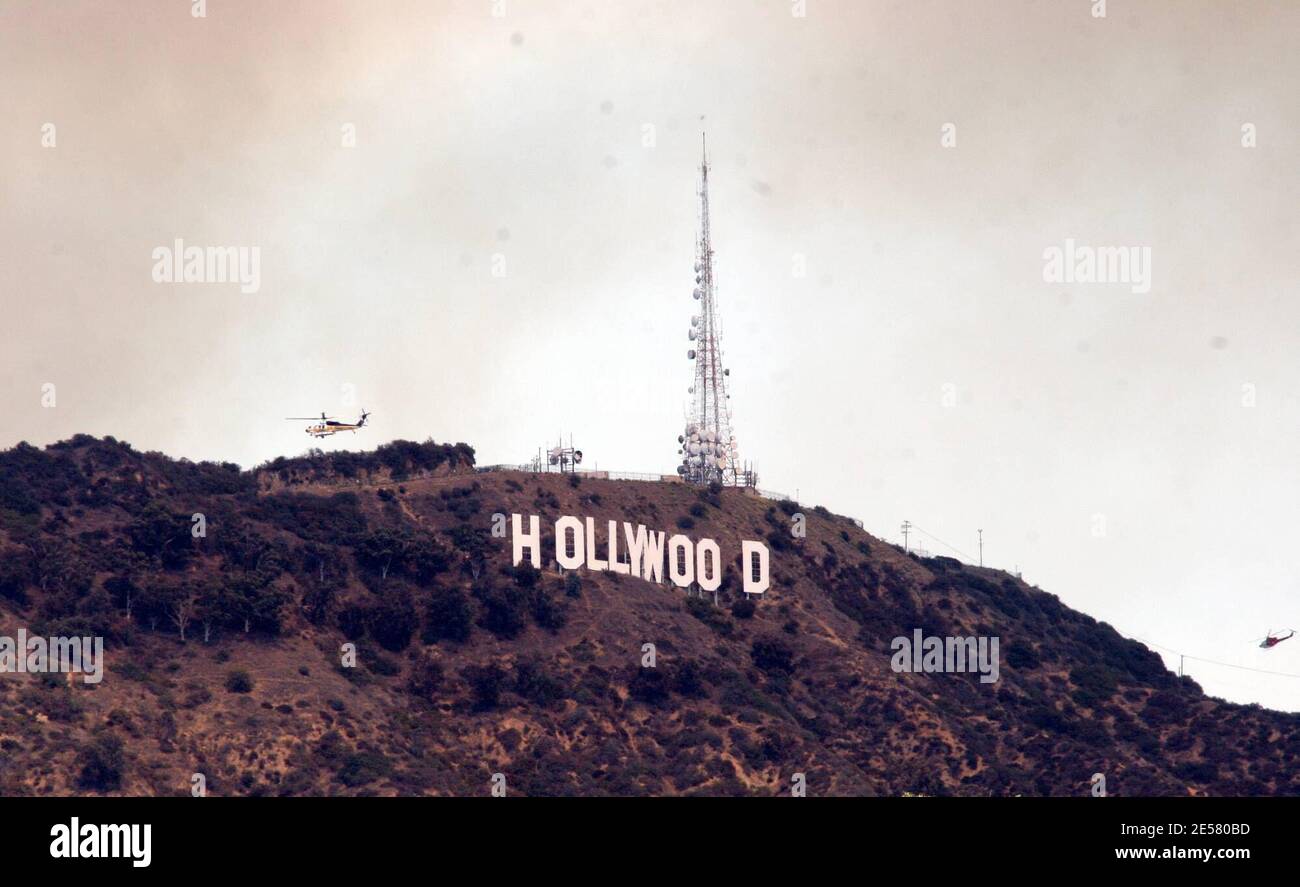 Universal studios hollywood fire hi-res stock photography and images ...