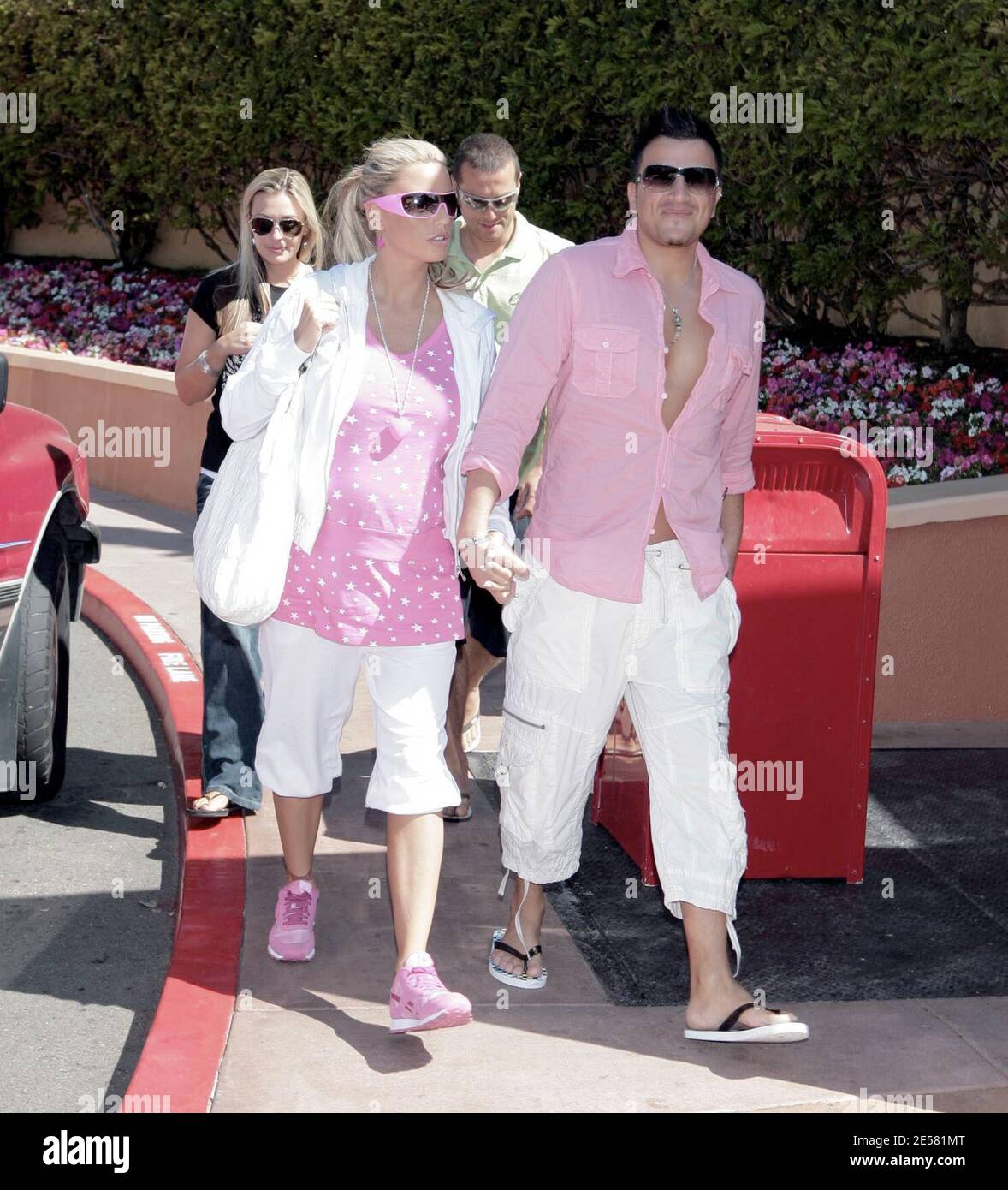 Jordan and Peter Andre spend a fun filled day at Universal Studios in ...