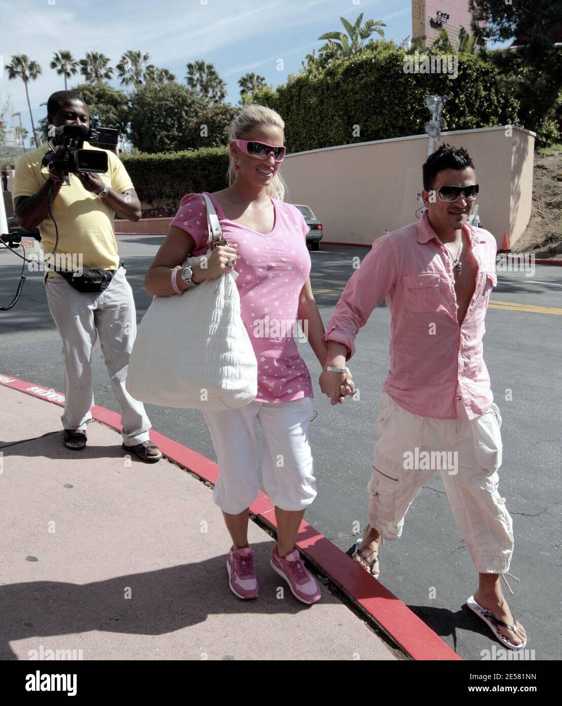 Jordan and Peter Andre spend a fun filled day at Universal Studios in ...