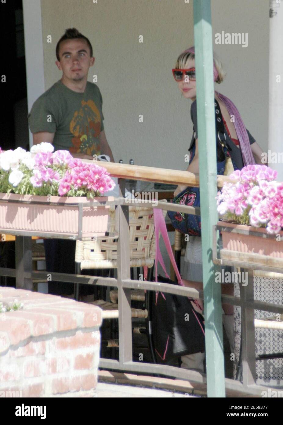 Exclusive!! Frankie Muniz and his fiancee Jamie Gandy enjoy a romantic ...