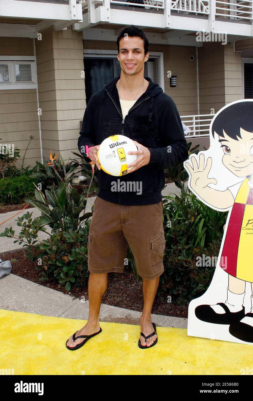 Matt Cedeno at the Spike for HOPE celebrity beach volleyball match in ...
