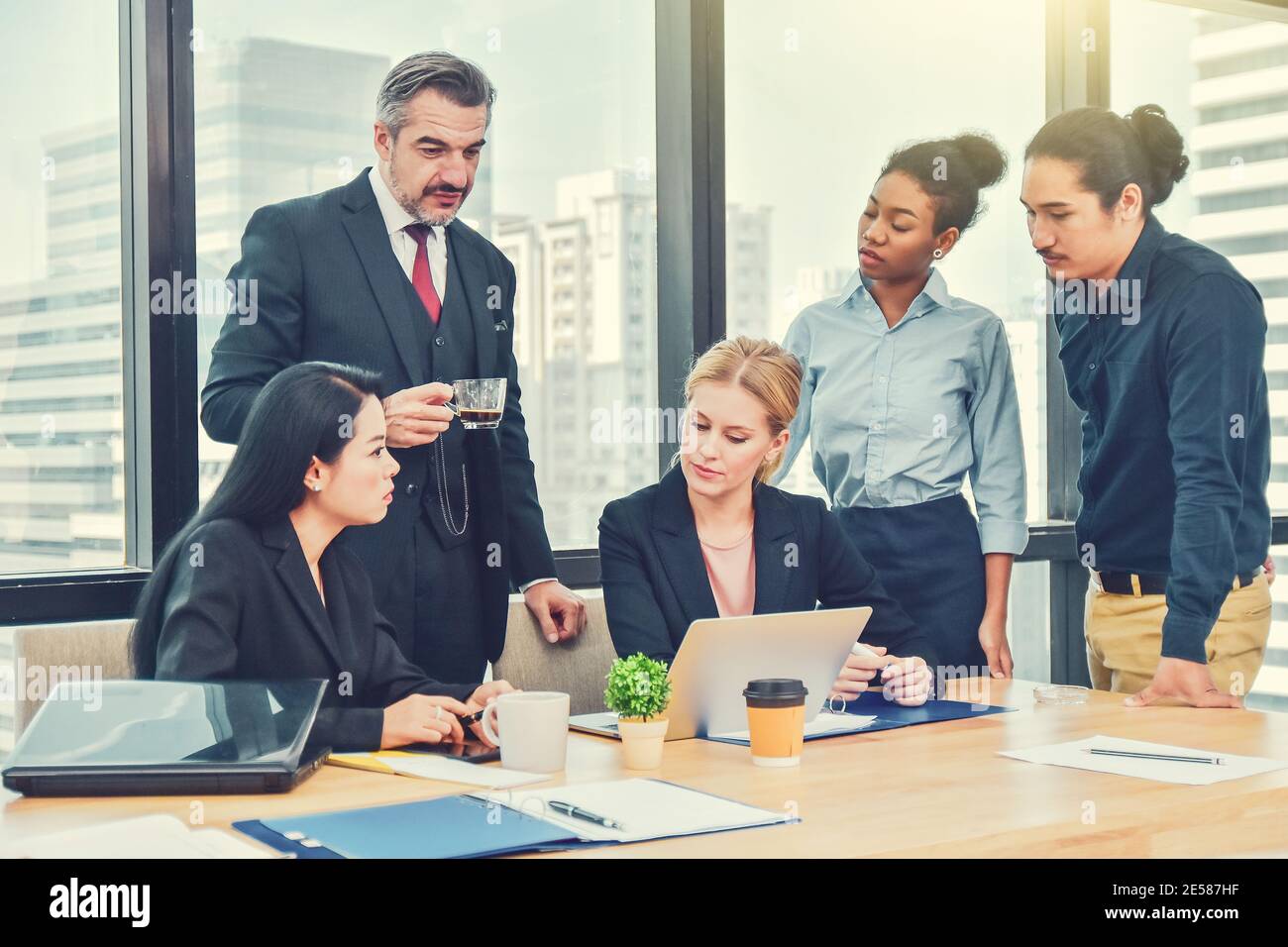 Group Business People Meeting Teamwork Discussion Corporate Concept ...