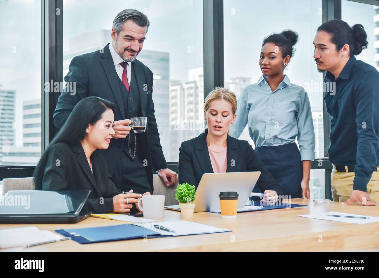 Group Business People Meeting Teamwork Discussion Corporate Concept ...