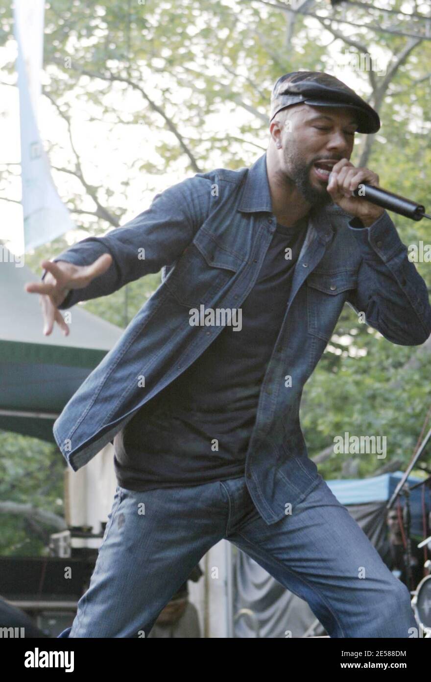 Common rapper hi-res stock photography and images - Alamy