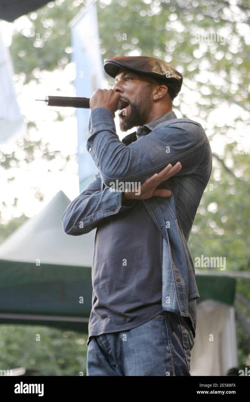 Common rapper hi-res stock photography and images - Alamy