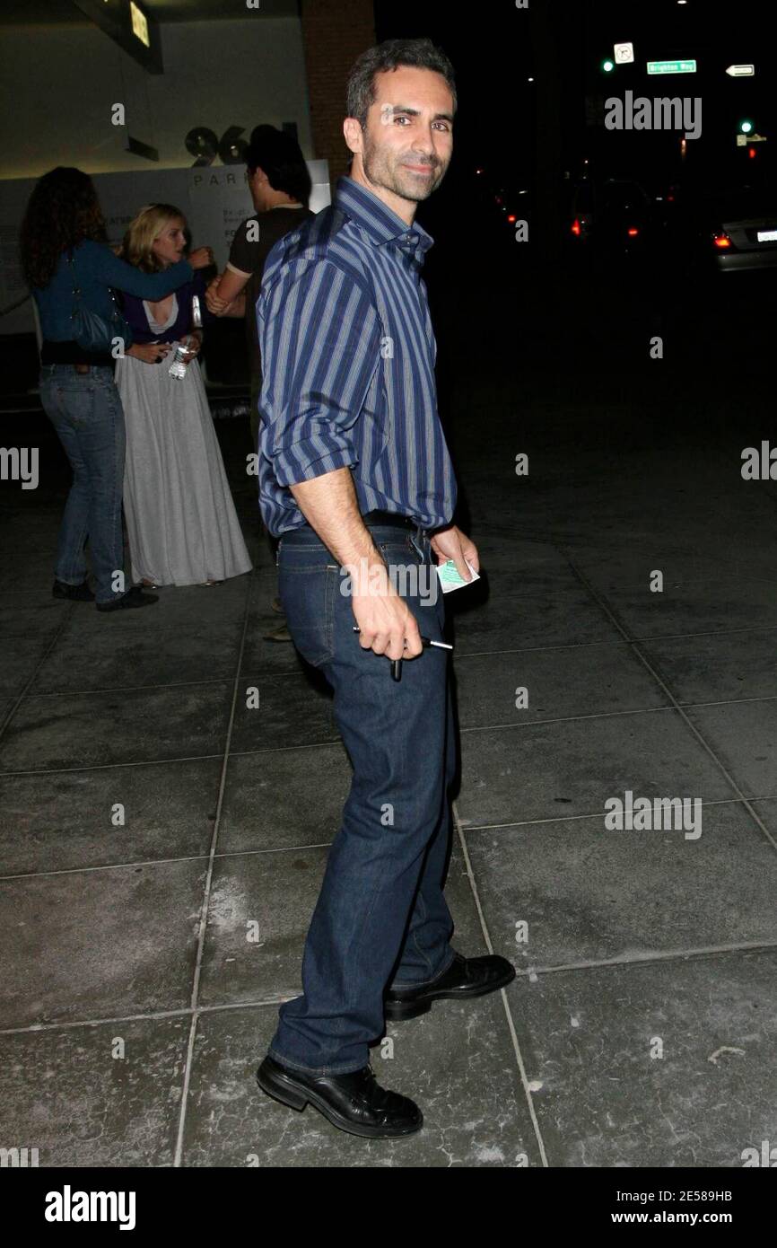 Lost and Suddenly Susan Actor Nestor Carbonell stands outside the ...