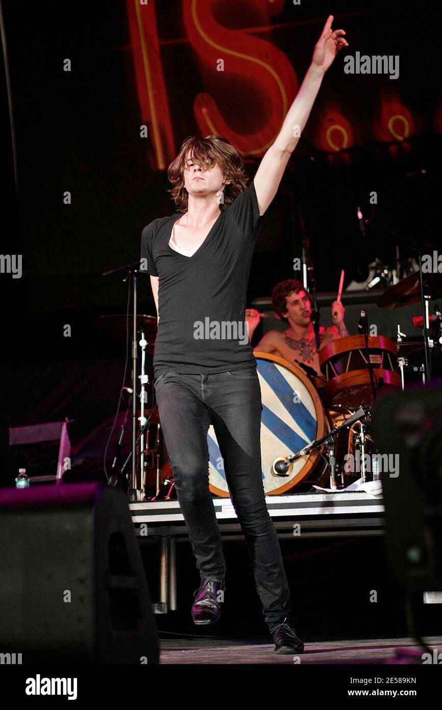 The academy is william beckett hi-res stock photography and images - Alamy