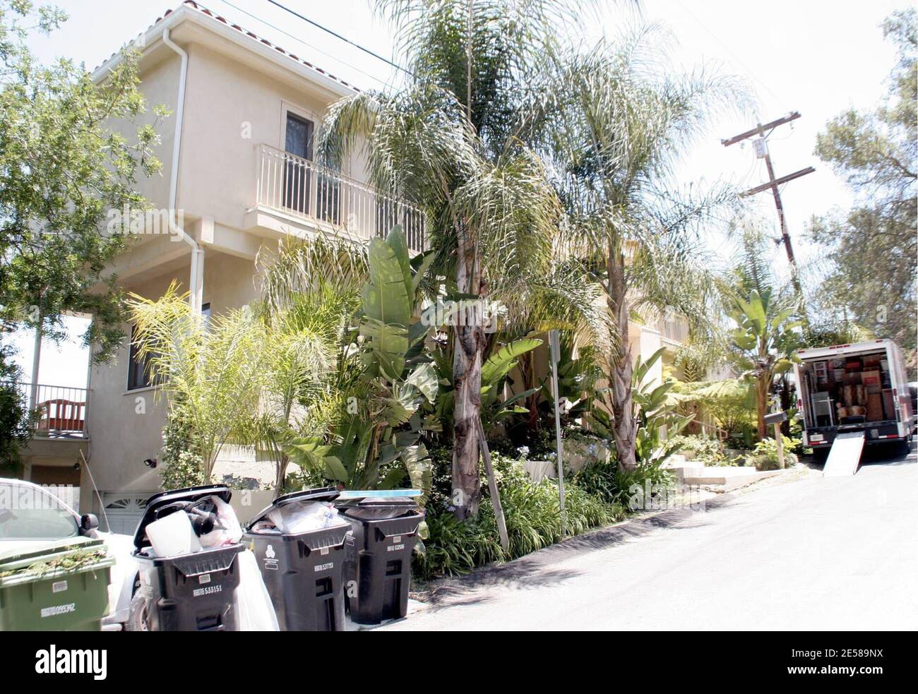 Exclusive!!Larry Birkhead starts with a clean slate for himself and ...