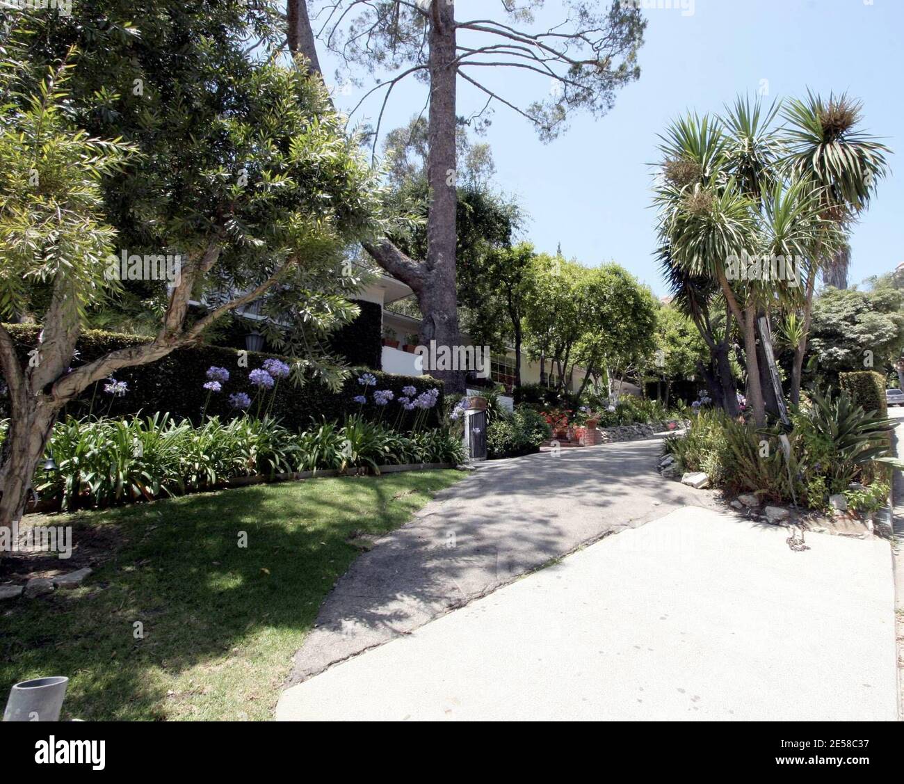 Exclusive!! This is Nicky HIlton's new home in the Hollywood Hills that ...