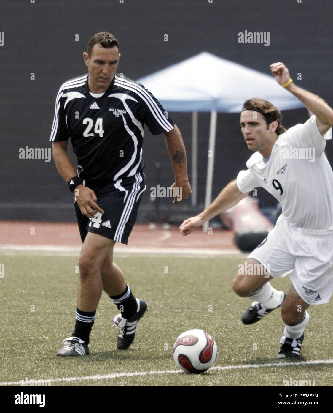 Vinnie jones football hi-res stock photography and images - Alamy