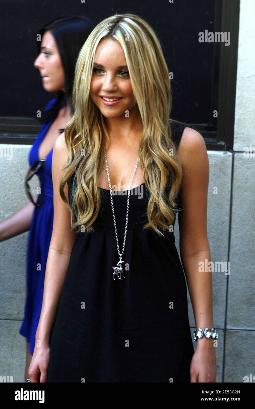 Amanda Bynes arives at Sushi Samba for the launch party of her new ...