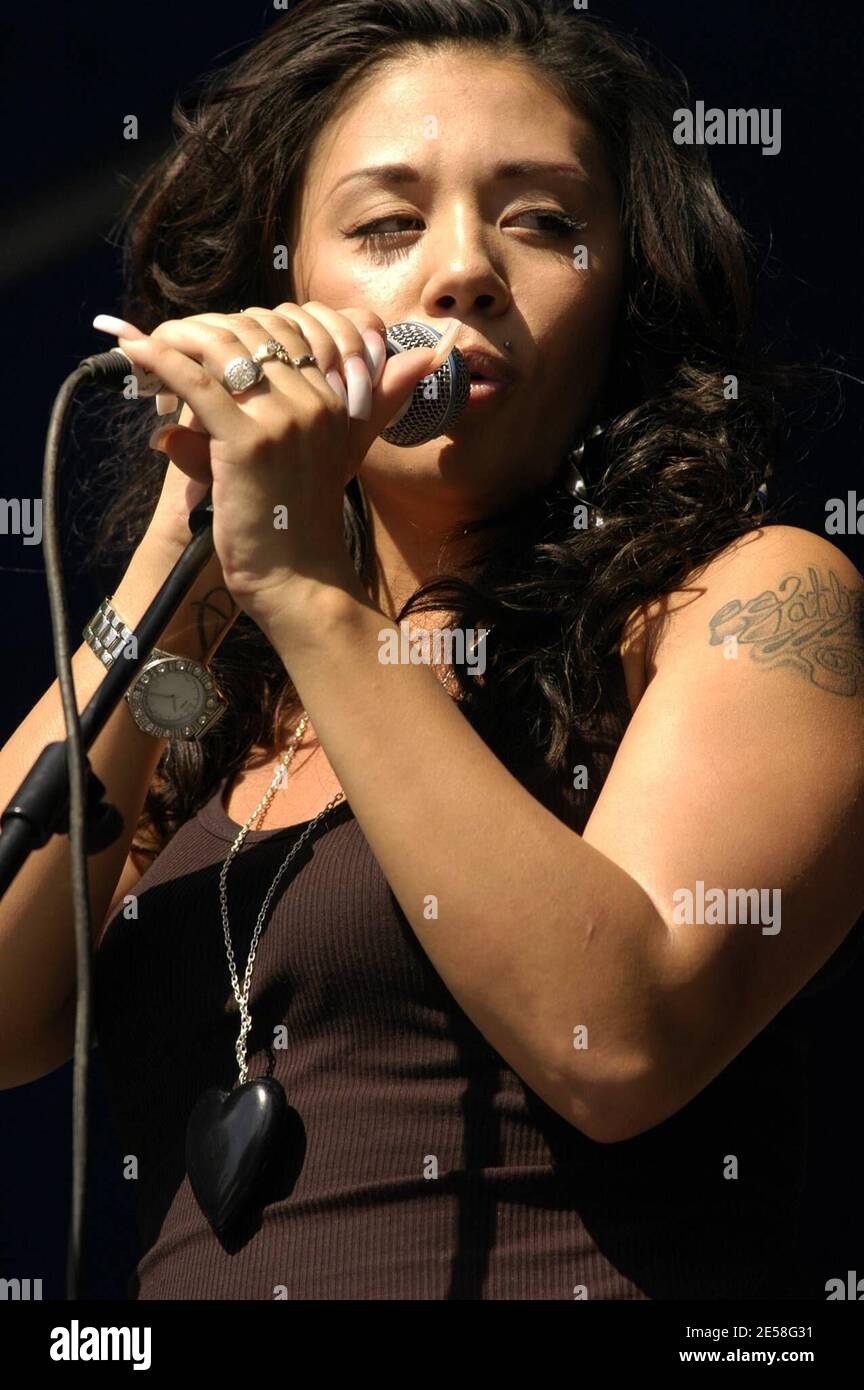 Ex Sugababes singer Mutya Buena wows the crowd at Spitalfields in ...