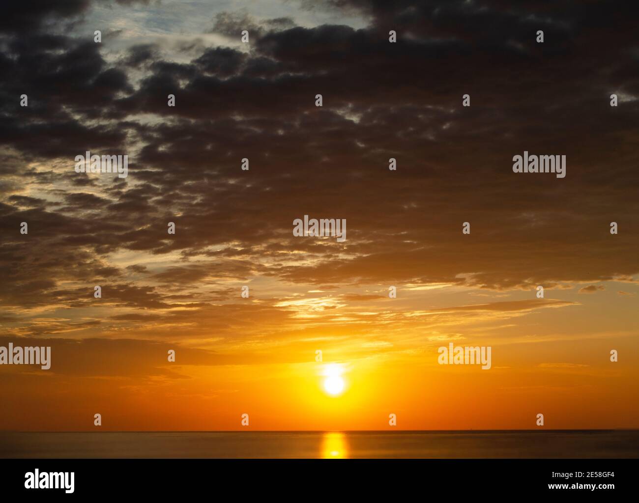 Virginia beach sunrise hi-res stock photography and images - Alamy