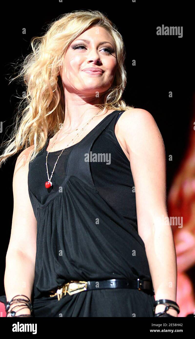Aly michalka alyson michalka hi-res stock photography and images - Alamy