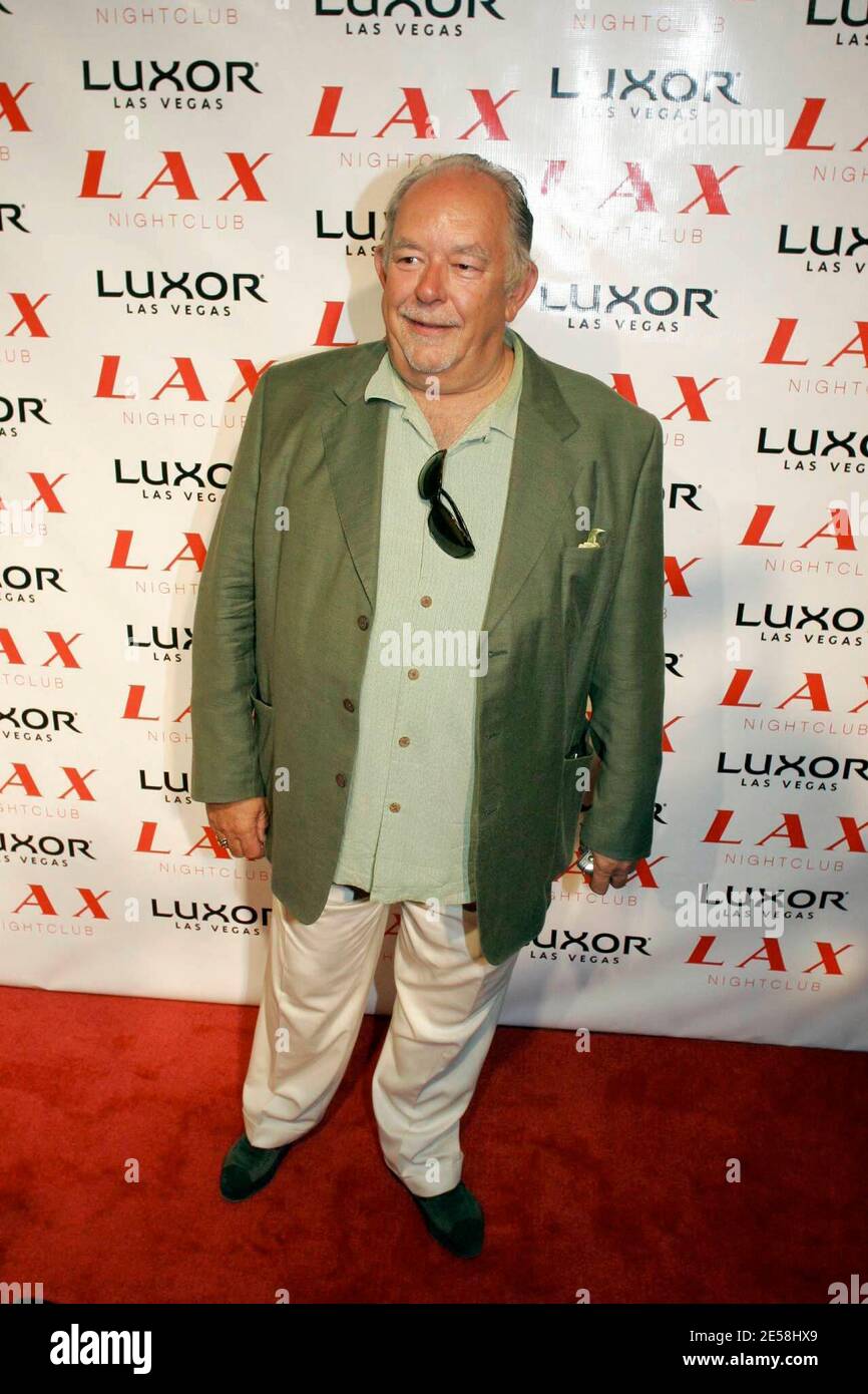 Robin Leach greets the press and his fans on the red carpet at the LAX ...