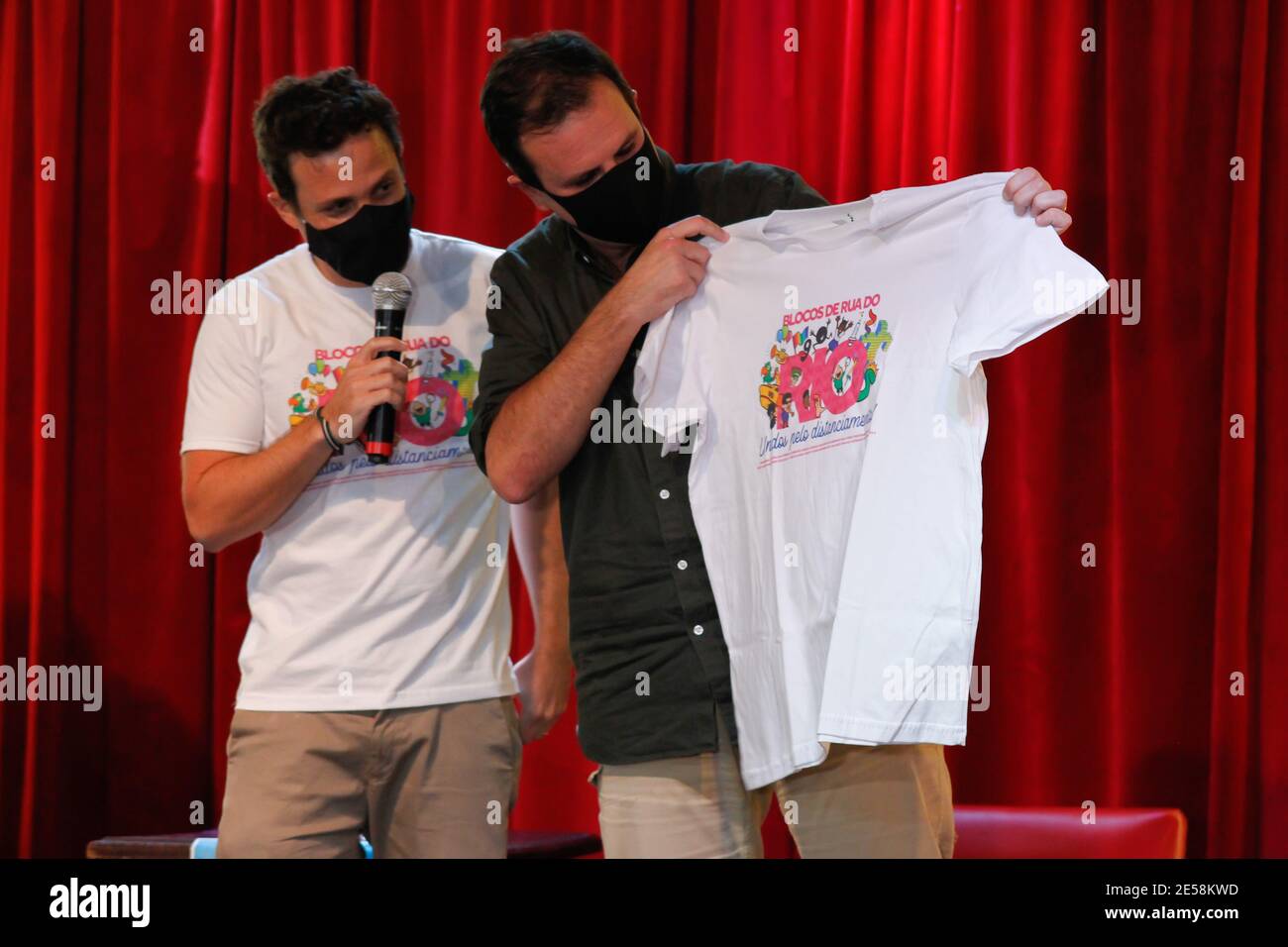 Rio De Janeiro, Brazil. 26th Jan, 2021. shirt whose sale will help ...