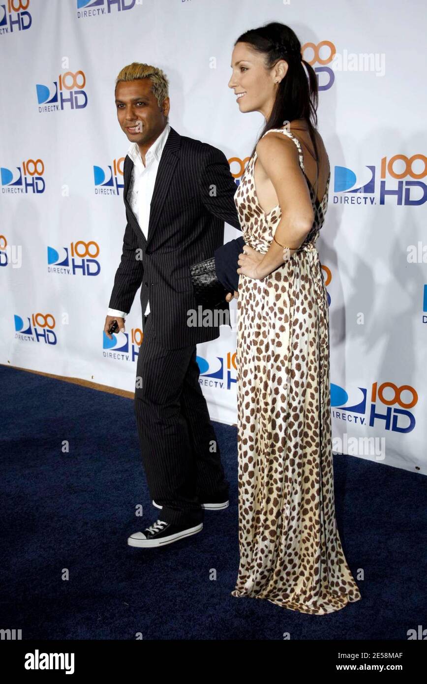 No Doubts Tony Kanal And Erin Lokitz Attend Directvs 100 Hd Emmy