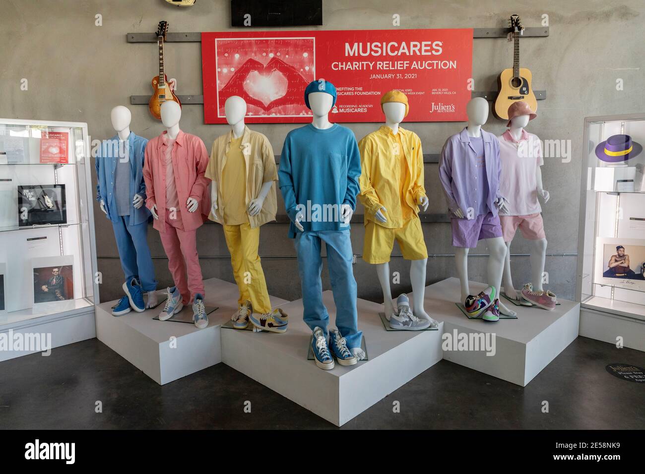 Dynamite 1 hi-res stock photography and images - Alamy