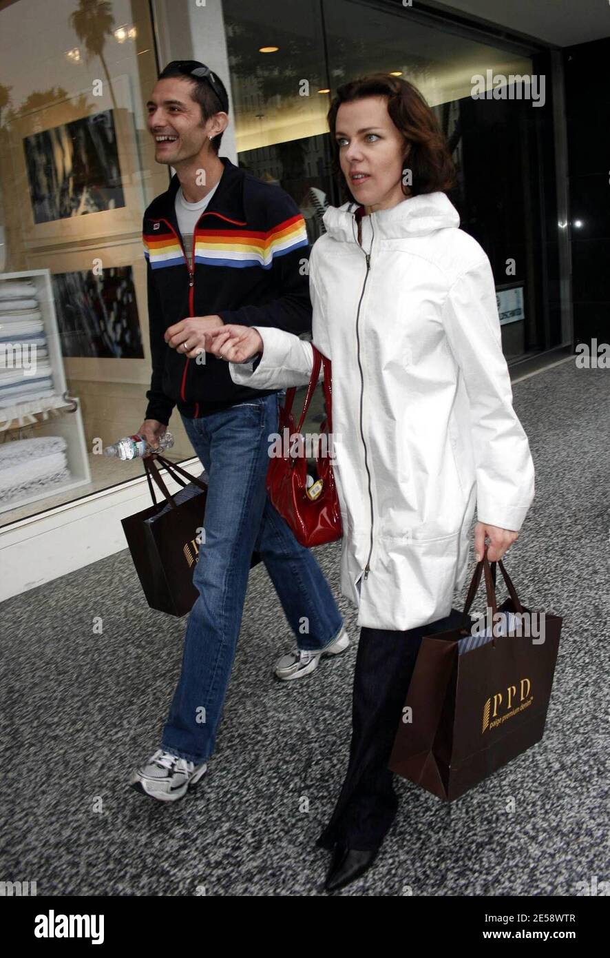 Entourage's Debi Mazar and husband Gabriele Corcos shop on Robertson ...