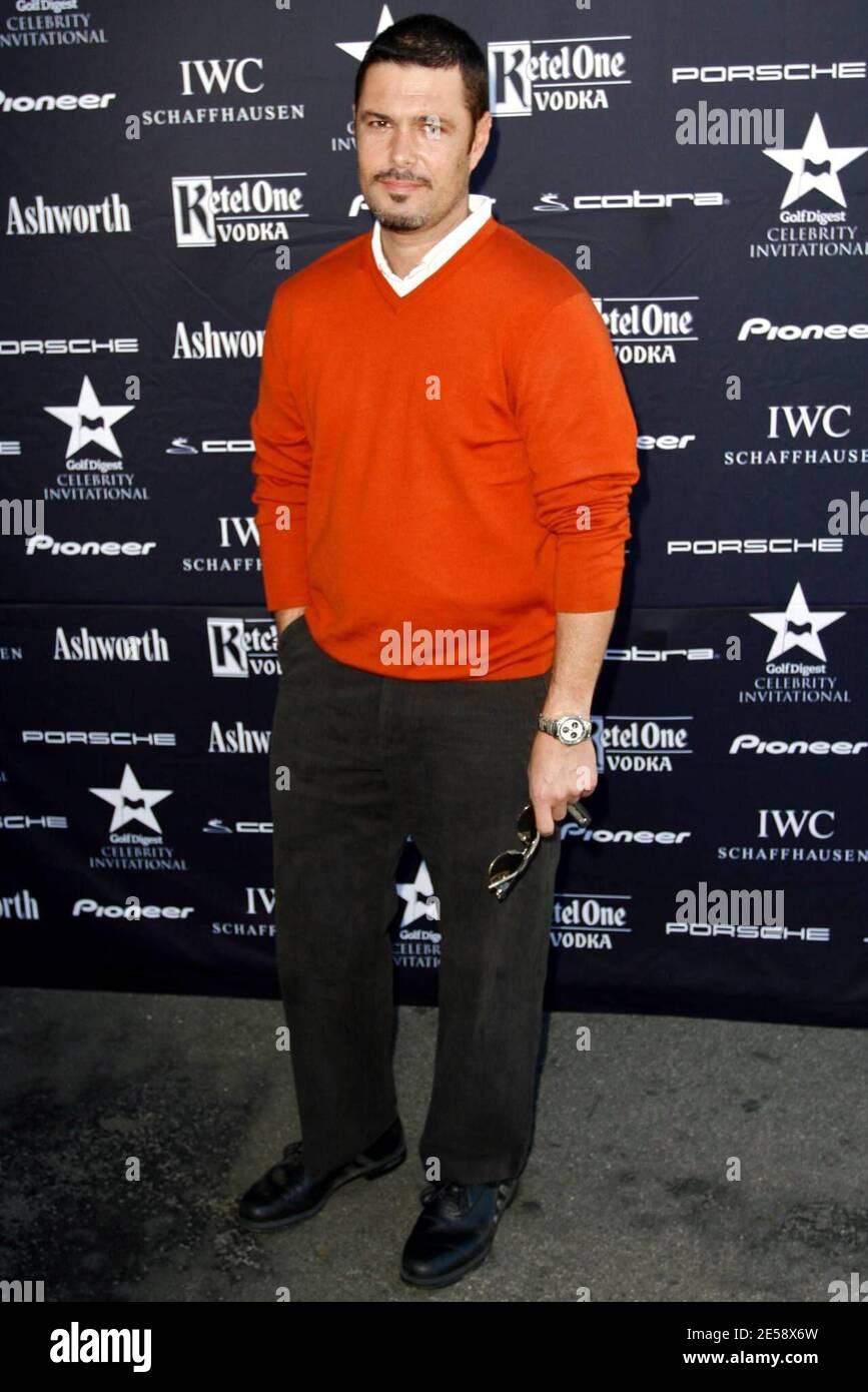 Carlos Bernard prepares to tee off in the Golf Digest Invitational to ...