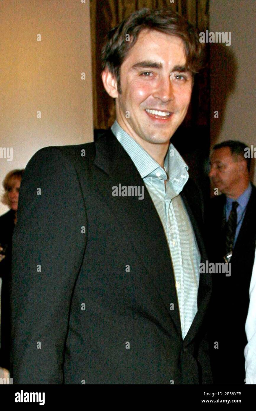 "Pushing Daisies" star Lee Pace arrives at the Ninth Annual Family ...
