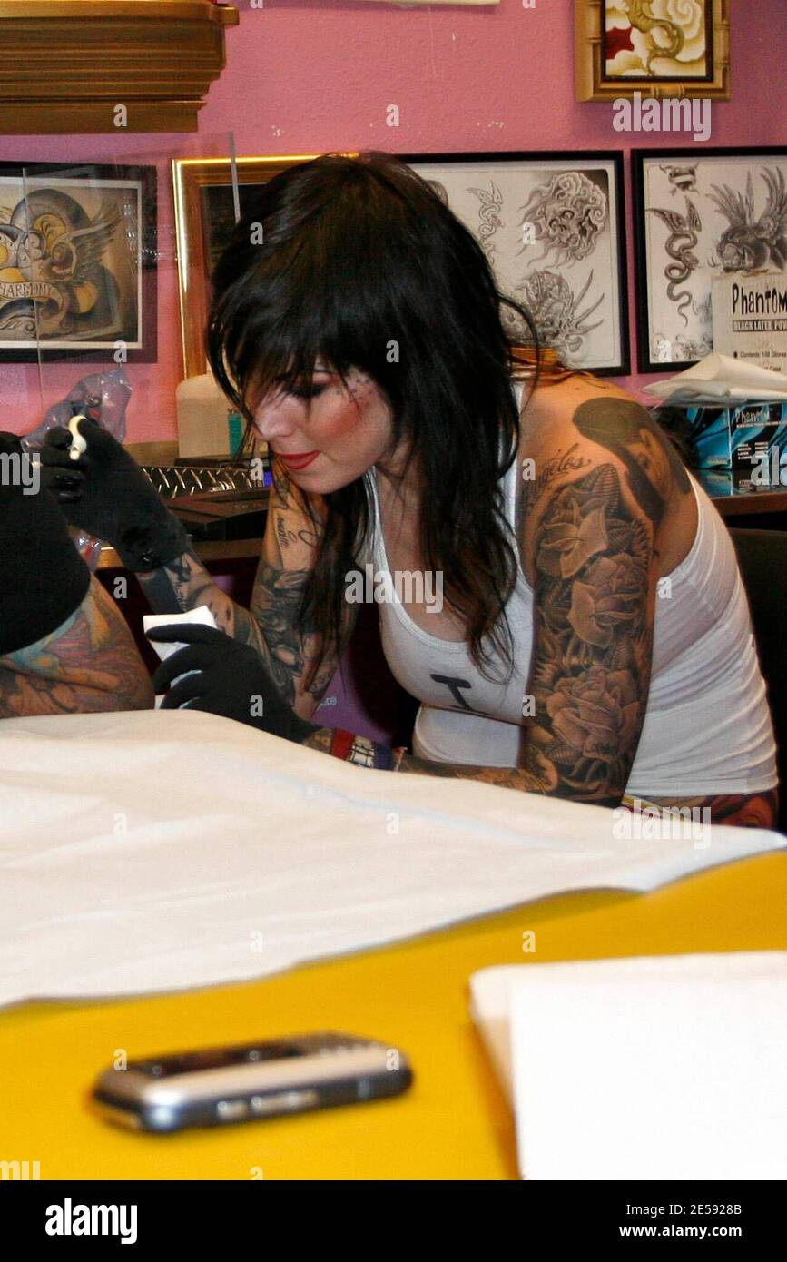 Kat Von D goes for the tattoo world record at her shop in Hollywood ...