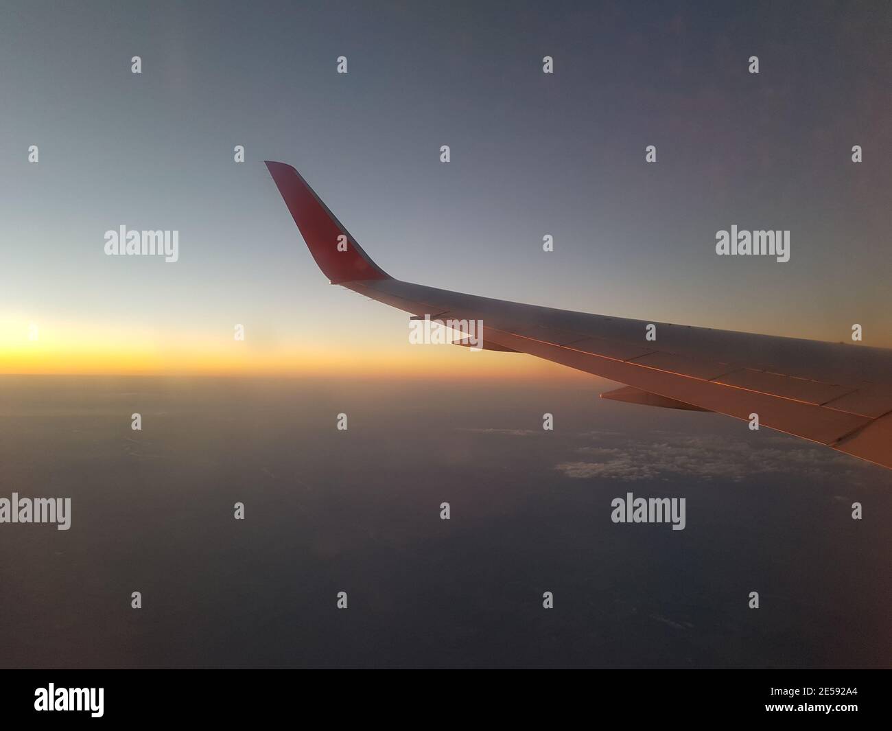Airplane photographs hi-res stock photography and images - Alamy