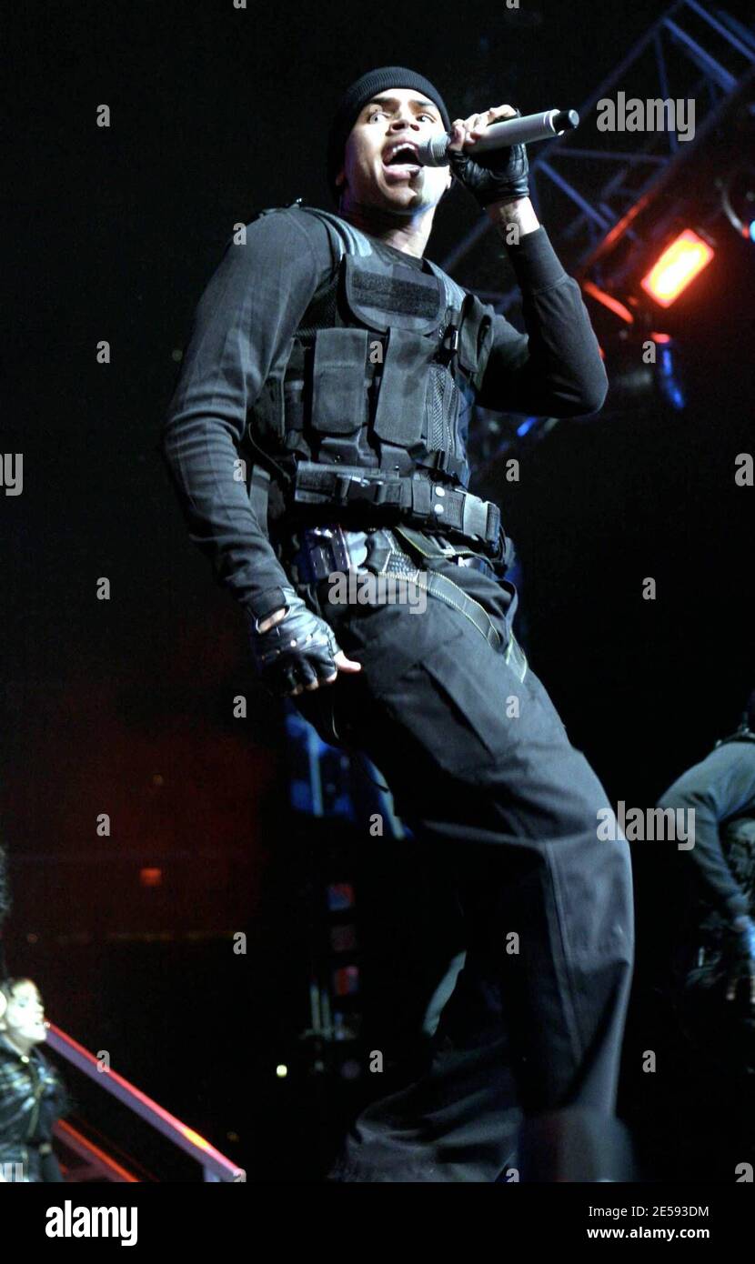 Bow wow concert hi-res stock photography and images - Alamy