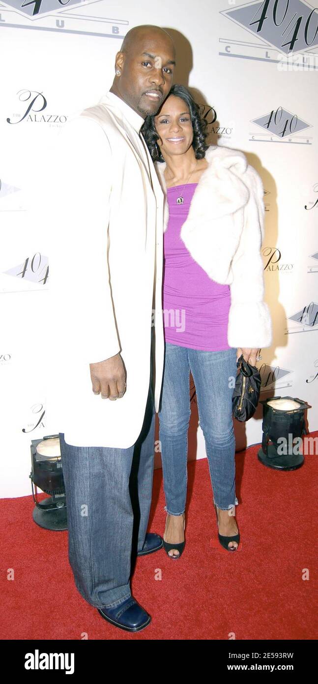 Gary and Monique Payton arrive at the grand opening of Jay-Z's 40/40 ...