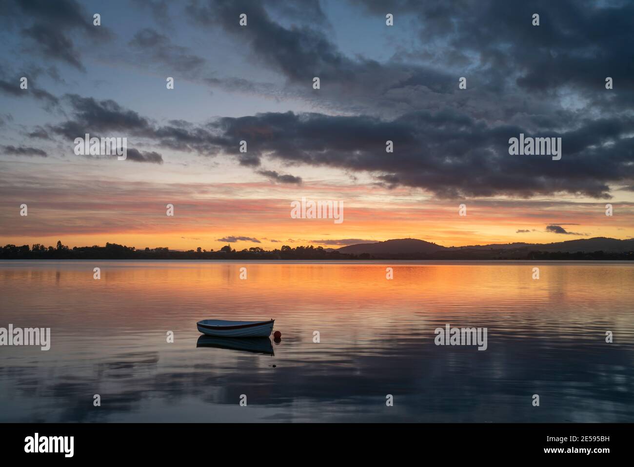 Small boat design hi-res stock photography and images - Alamy