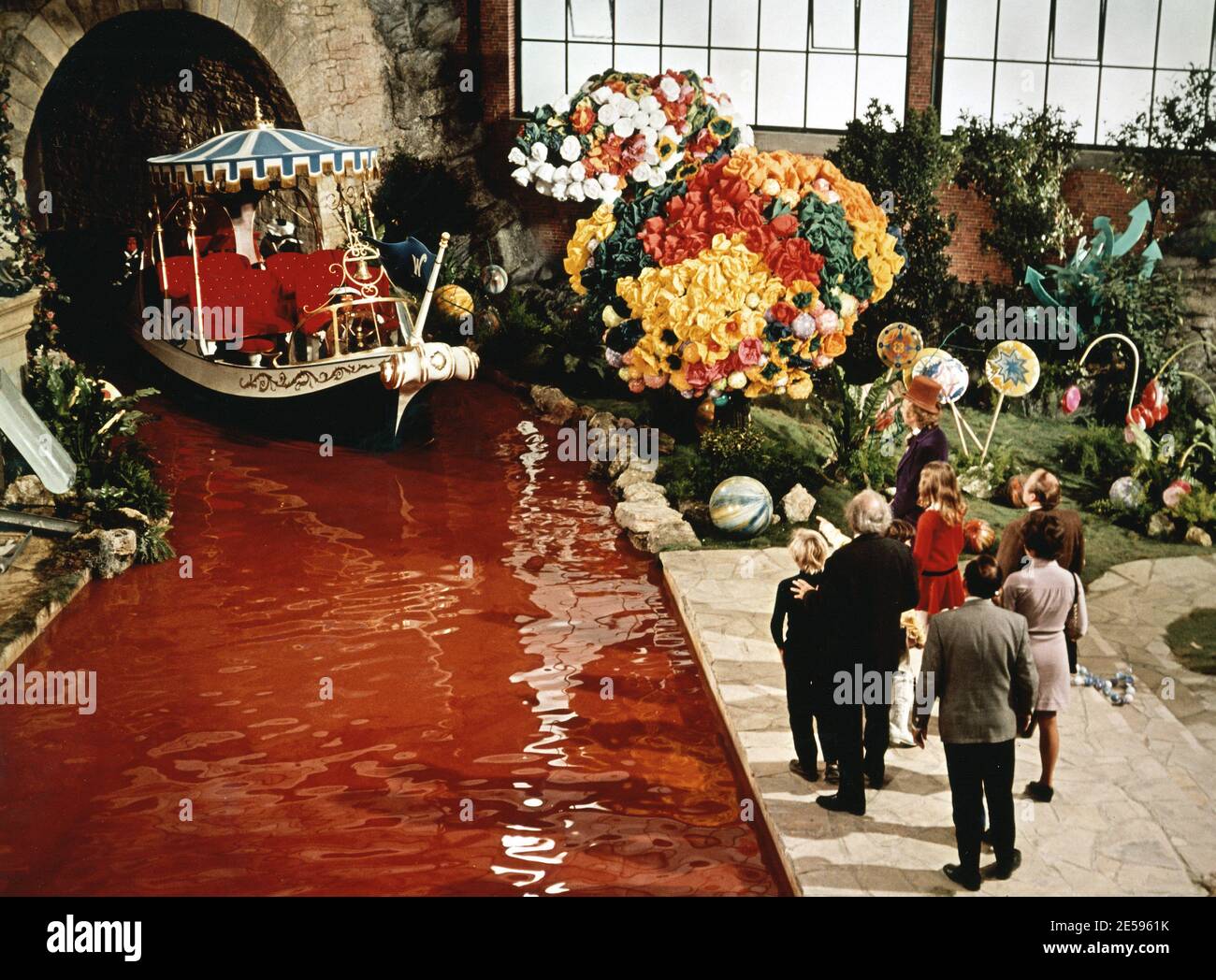 Willy Wonka Film Still High Resolution Stock Photography and Images - Alamy