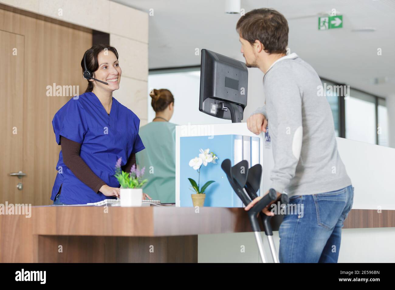 a couple during reception in a hospital Stock Photo - Alamy