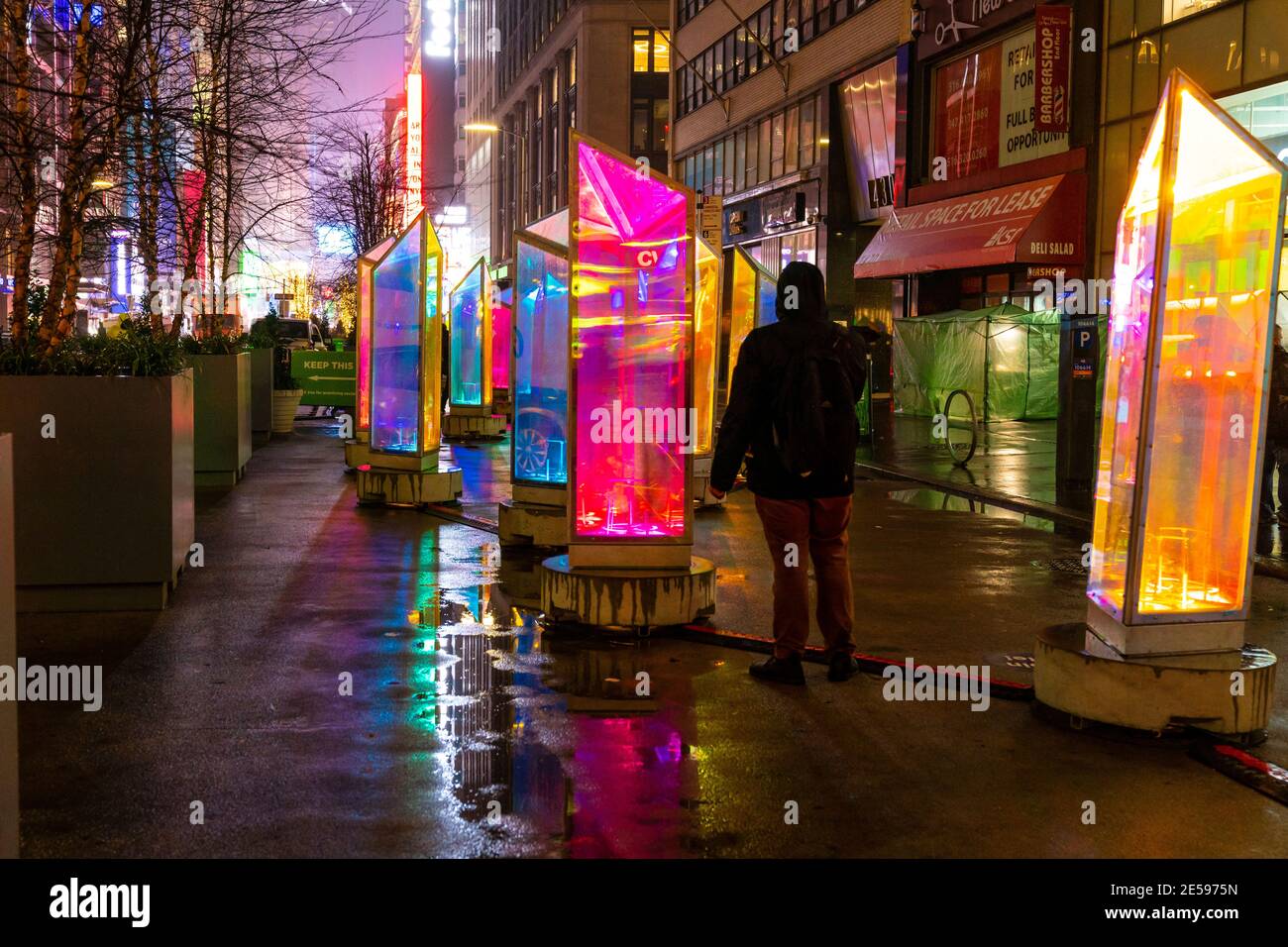 Light installtion hi-res stock photography and images - Alamy