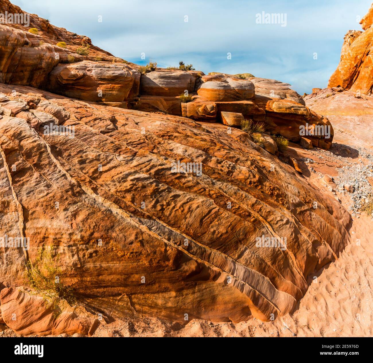 Colorful Fins and Edges in Kaolin Wash, Valley of Fire State Park ...