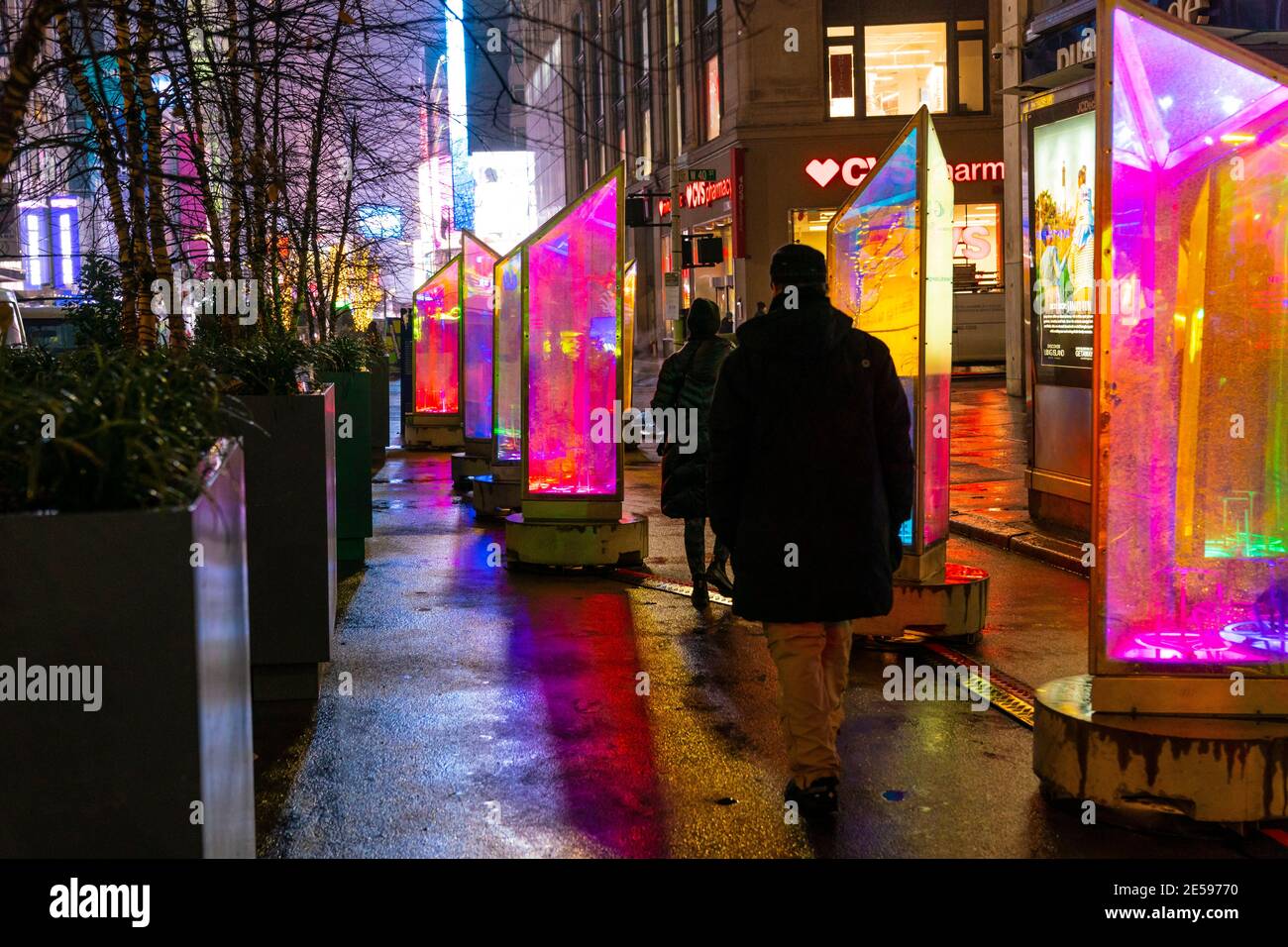 Light installtion hi-res stock photography and images - Alamy