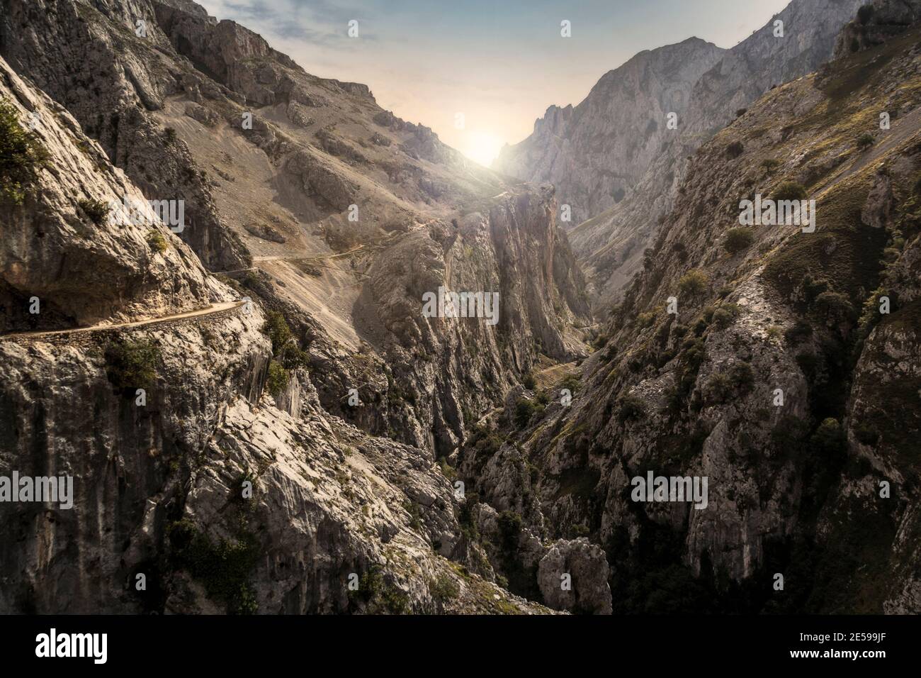 Leon to cantabria hi-res stock photography and images - Alamy