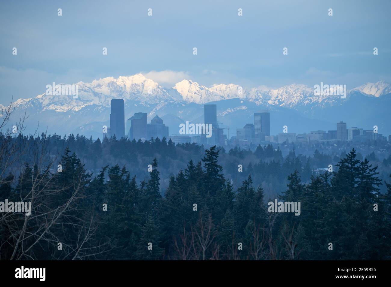 Seattle view timelapse hi-res stock photography and images - Alamy