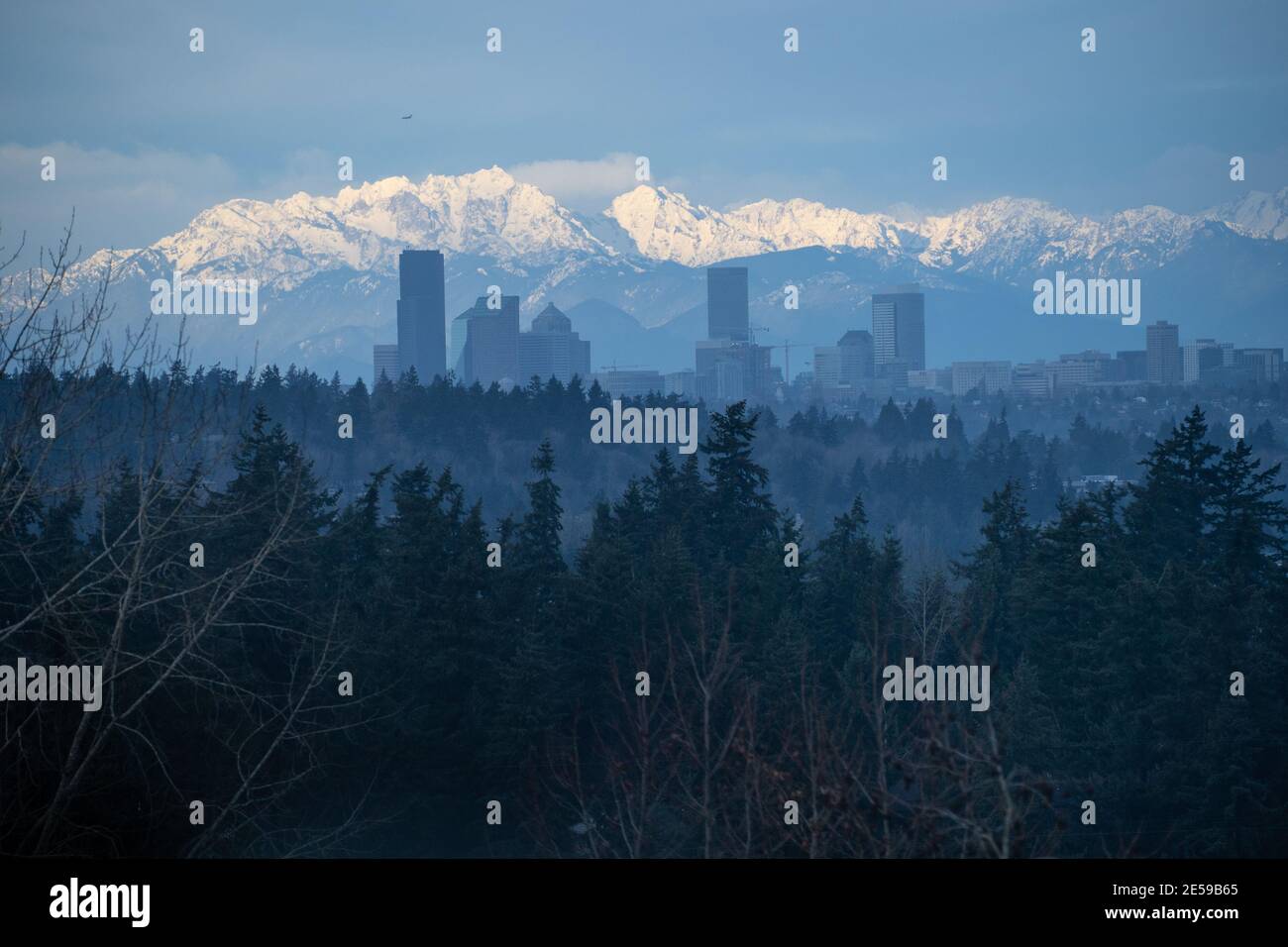 Seattle winter hi-res stock photography and images - Alamy