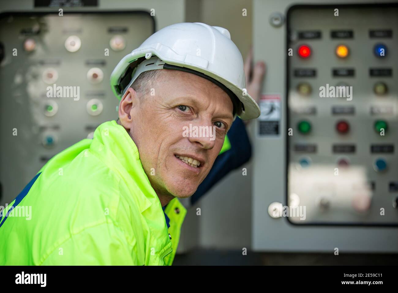 maintenance engineer, Solar energy systems engineer perform analysis ...