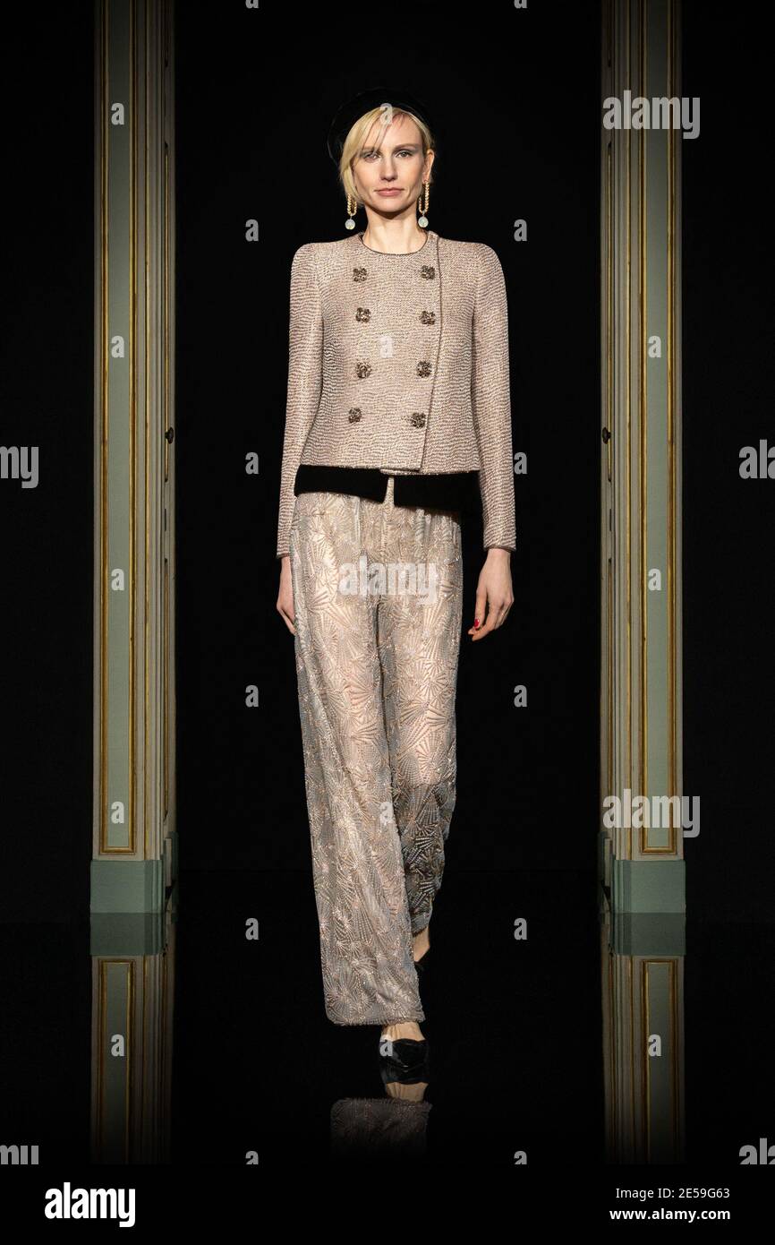 Paris Fashion Week ,Giorgio Armani Prive Spring Summer 2021 Haute ...