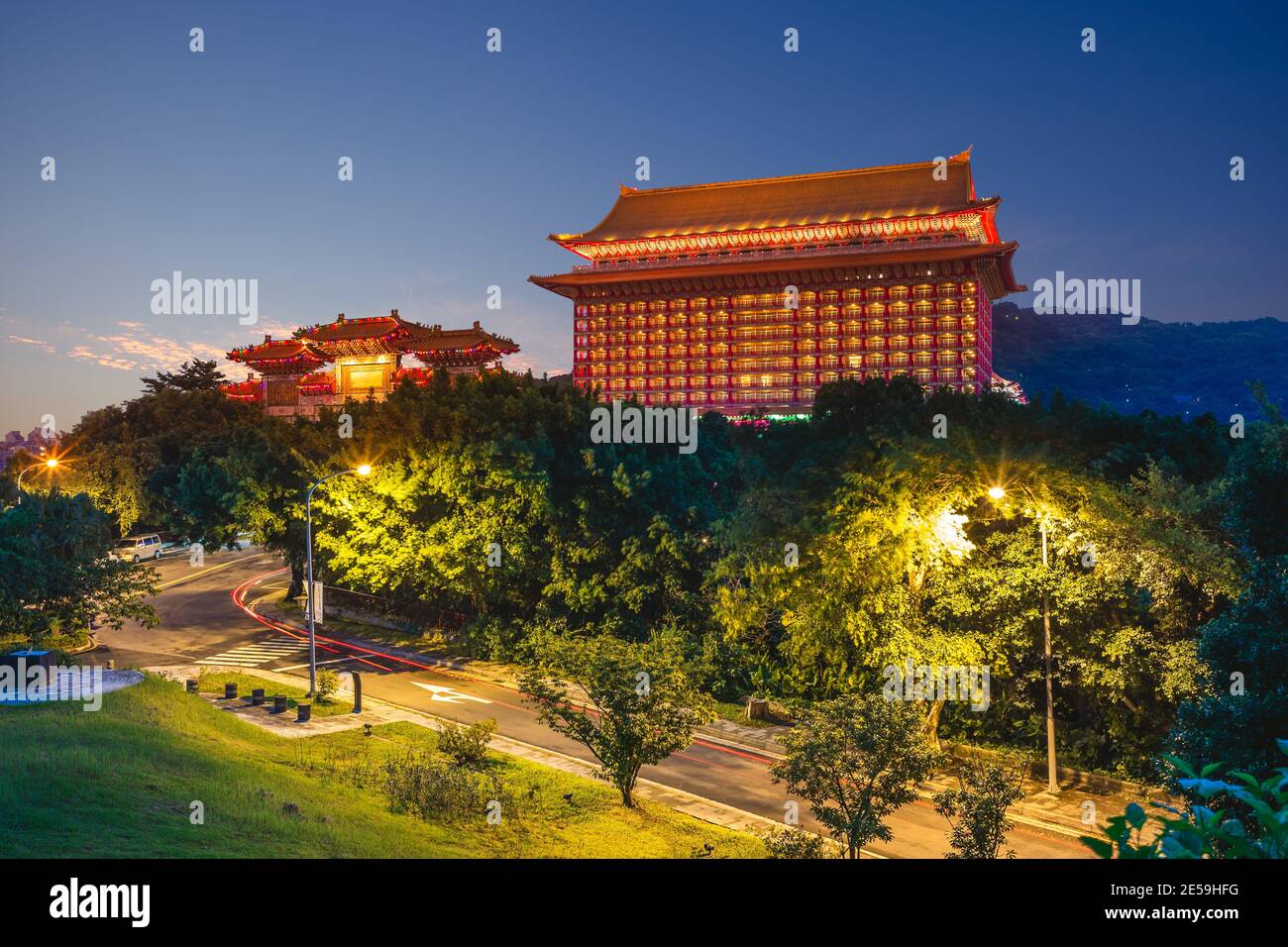 Top view famous hotel hi-res stock photography and images - Alamy