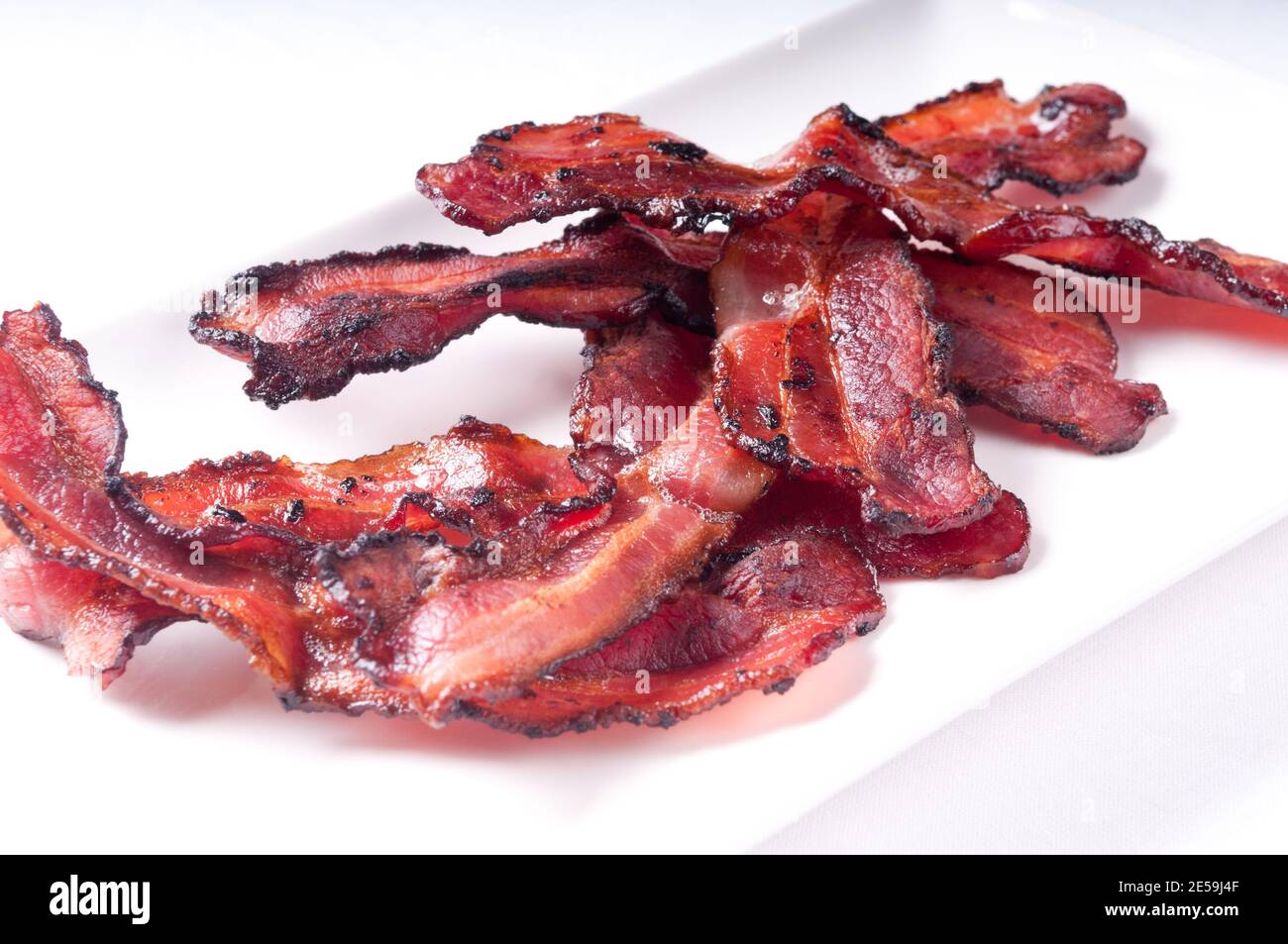 crispy thick cut smoked bacon Stock Photo - Alamy
