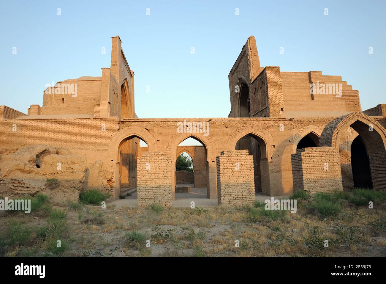 Forumad Friday Mosque was built in the 12th century during the Great ...