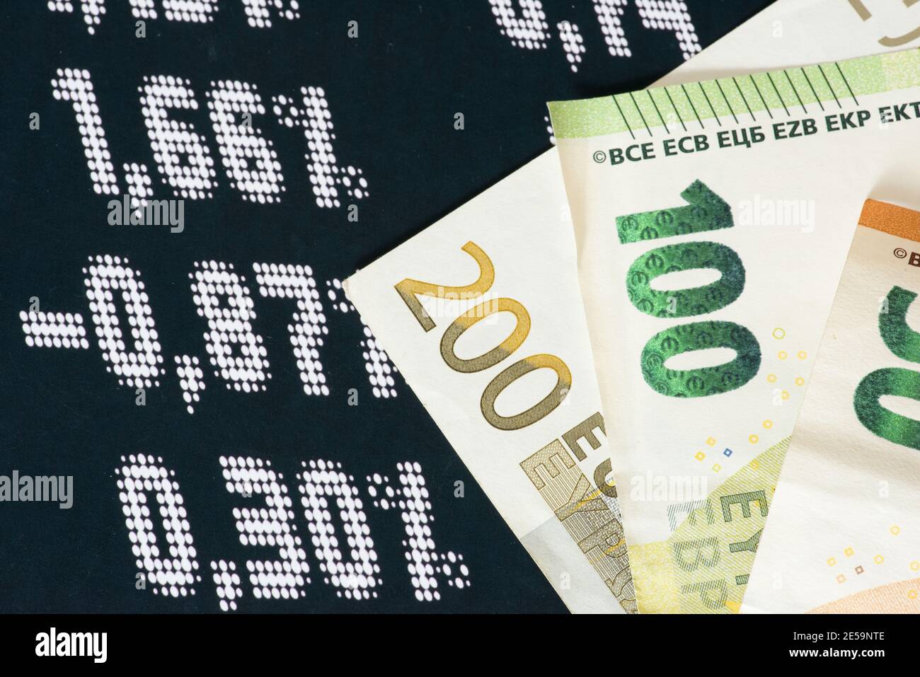 Stock exchange fall board hi-res stock photography and images - Alamy